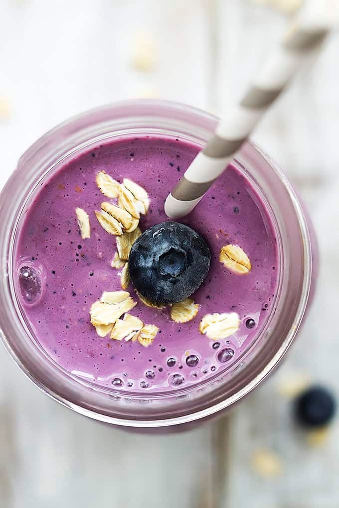 Berry Oat Breakfast Smoothie - Creme De La Crumb