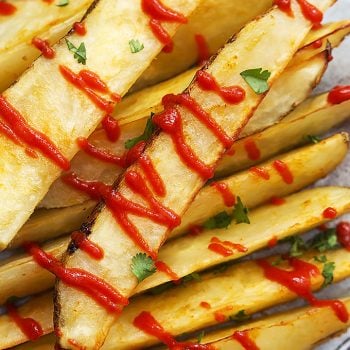 Baked Garlic Sriracha Fries - Creme De La Crumb