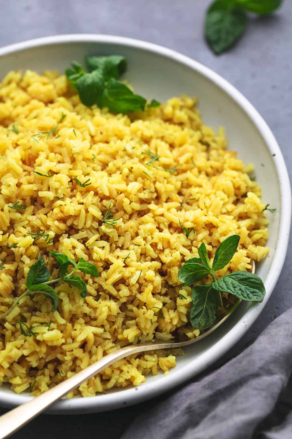 Greek Lemon Rice - Creme De La Crumb